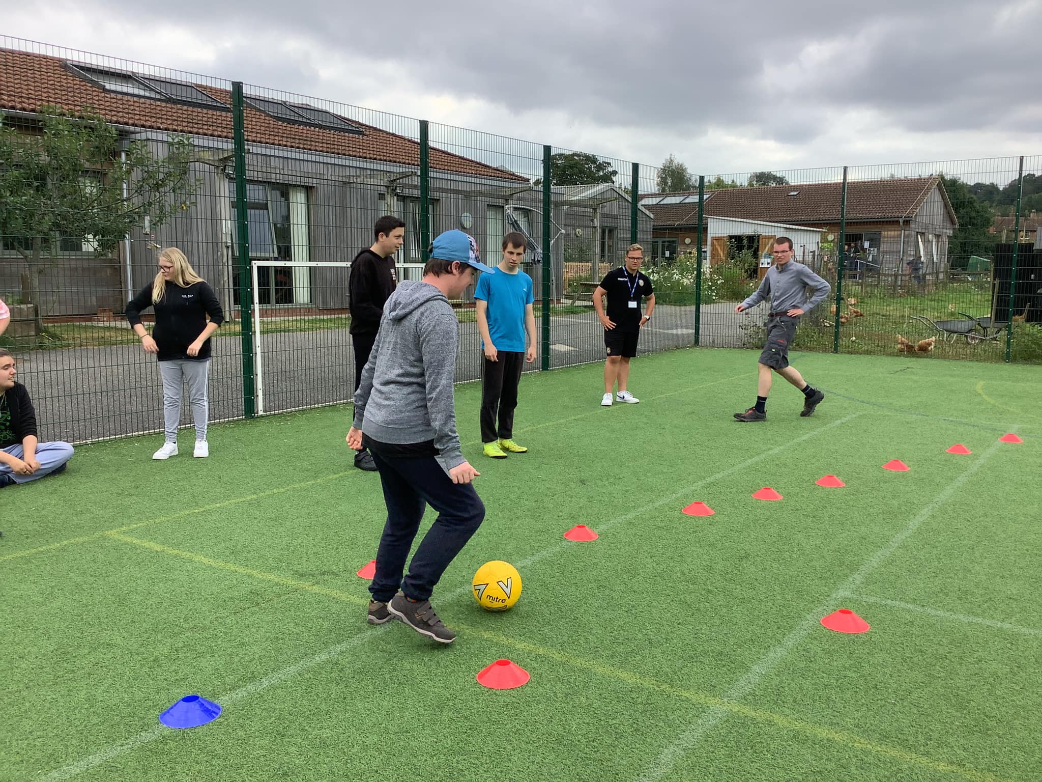 Fairfield Farm College Sports Leaders working with Bath Rugby for new ...
